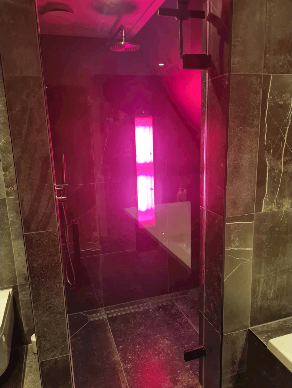 Ben je op zoek naar een Sunshower? | Sani4All